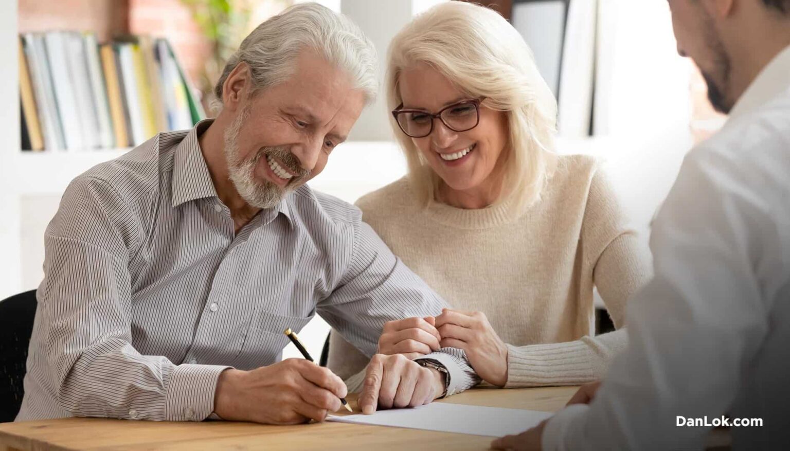 How To Negotiate A Retainer Fee With A New Client - Dan Lok