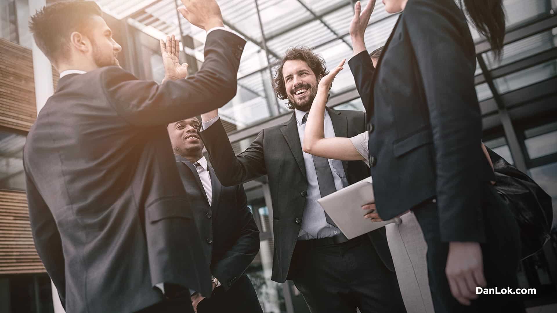 How To Position Yourself As An Expert - Dan Lok